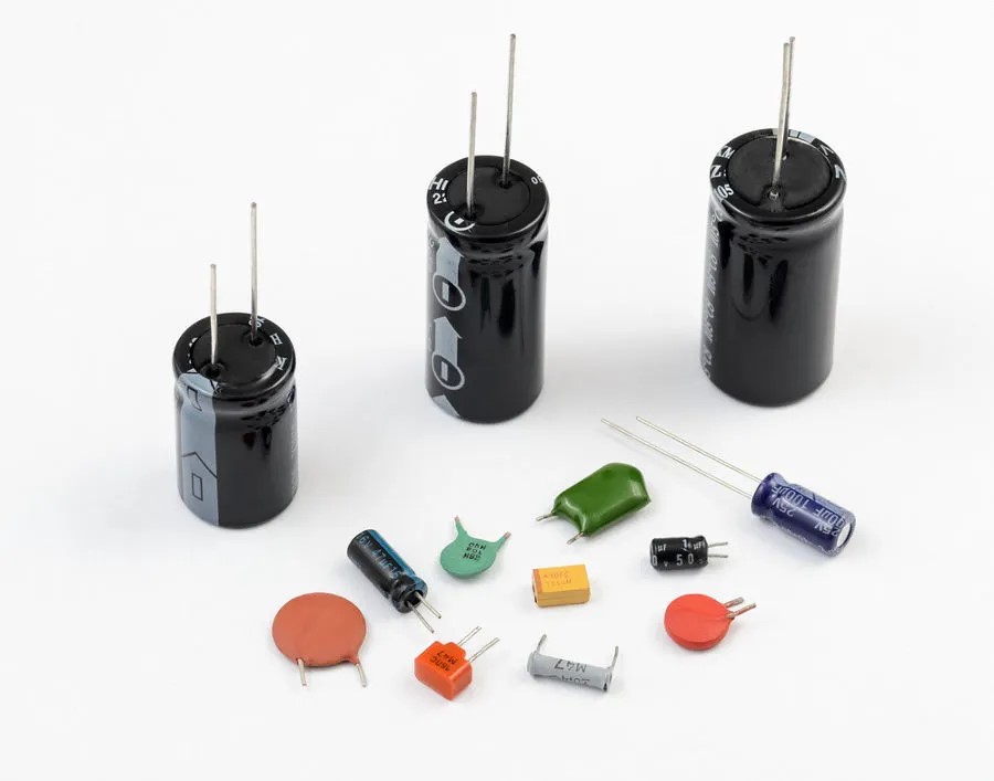 Capacitor, O que são? - Eletro Parts